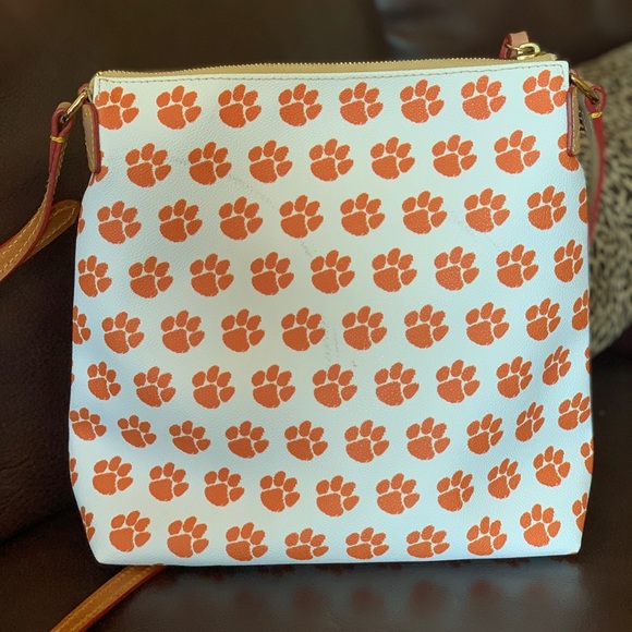 Dooney & Bourke | Bags | Dooney Bourke Crossbody Clemson Purse | Poshmark